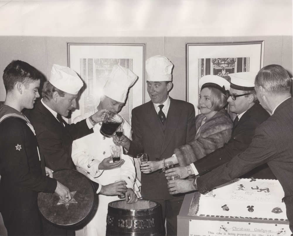 The Navy Lark Guide - Image and Photo Gallery - The Classic BBC Radio ...